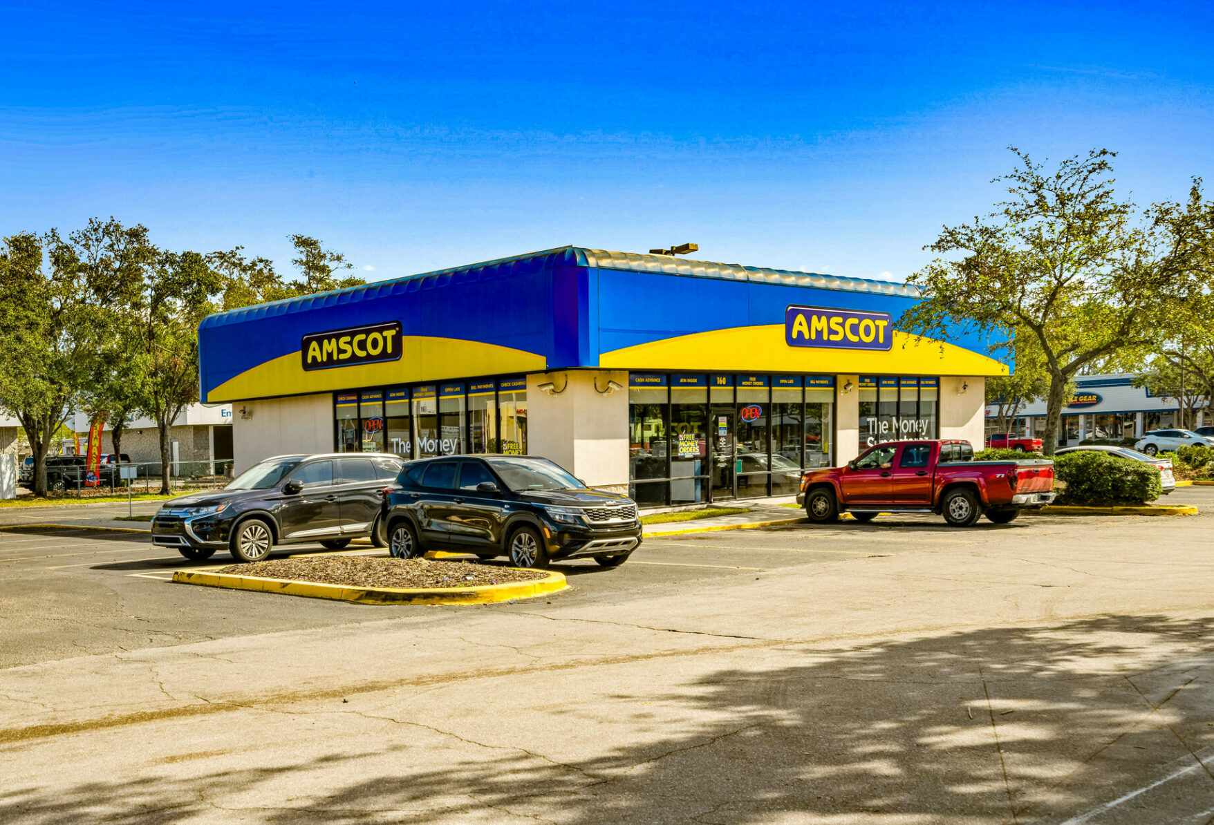 Amscot NNN Property Retail Tampa Florida