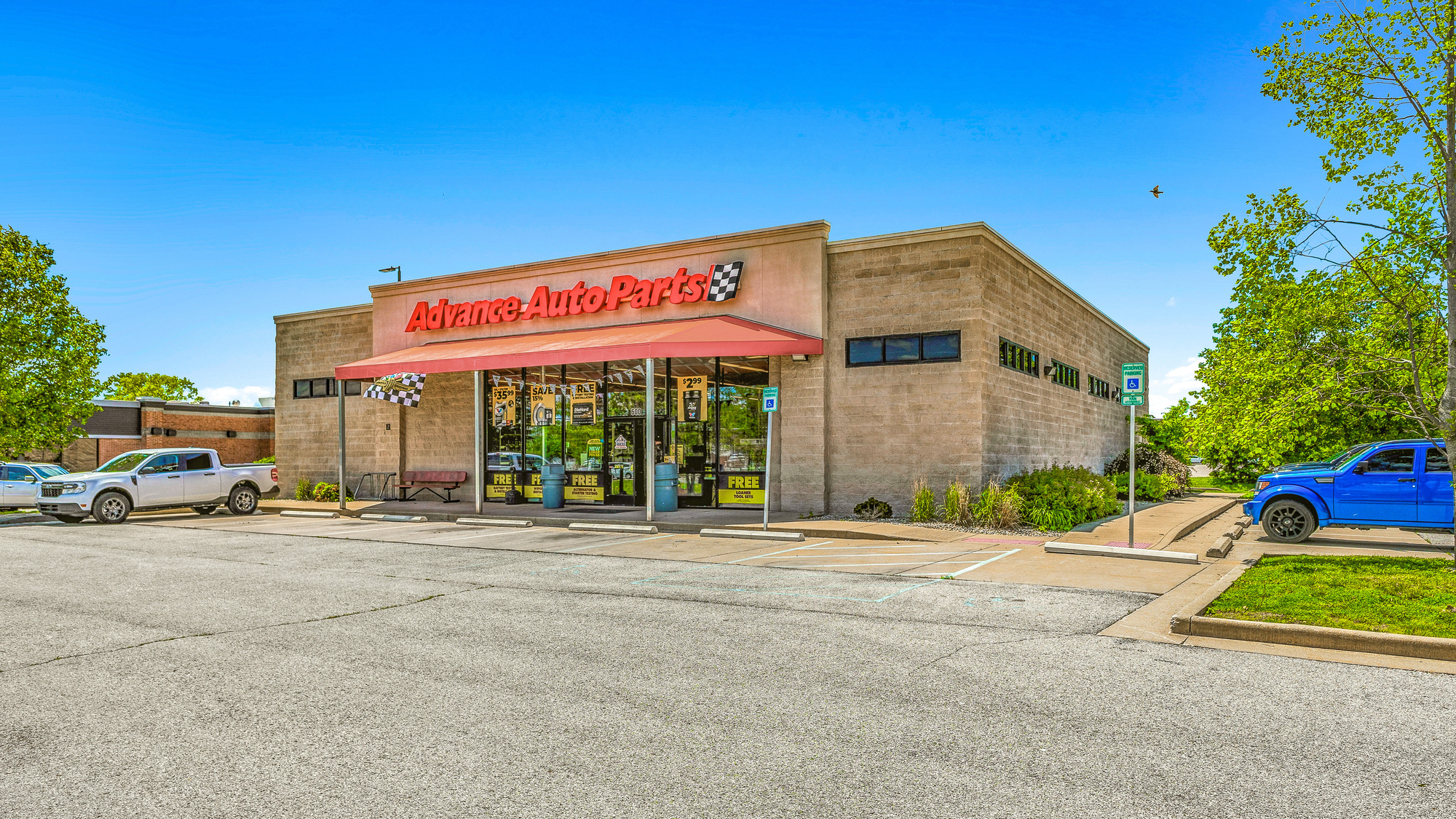 Advance Auto Parts NN Asset Automotive Franklin Indiana