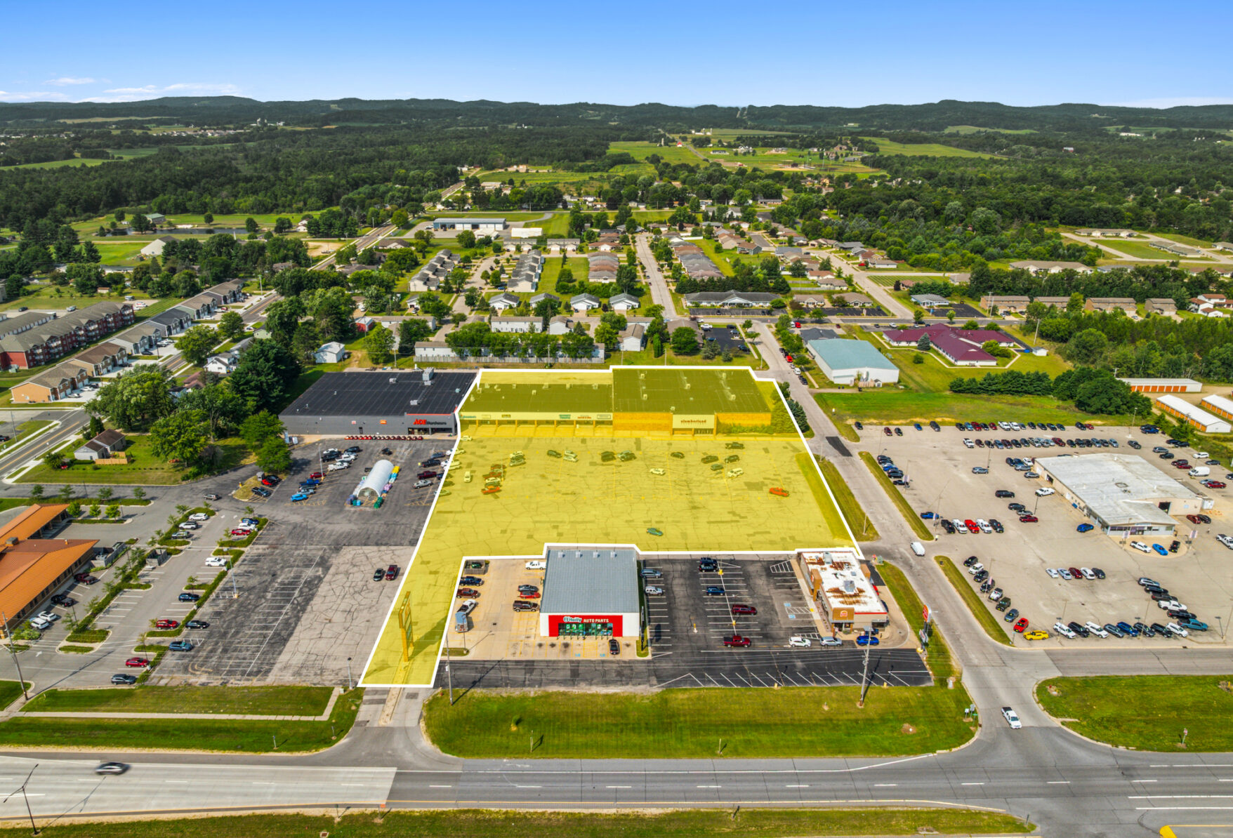 Slumberland Anchored Multi-Tenant Shopping Center Wisconsin