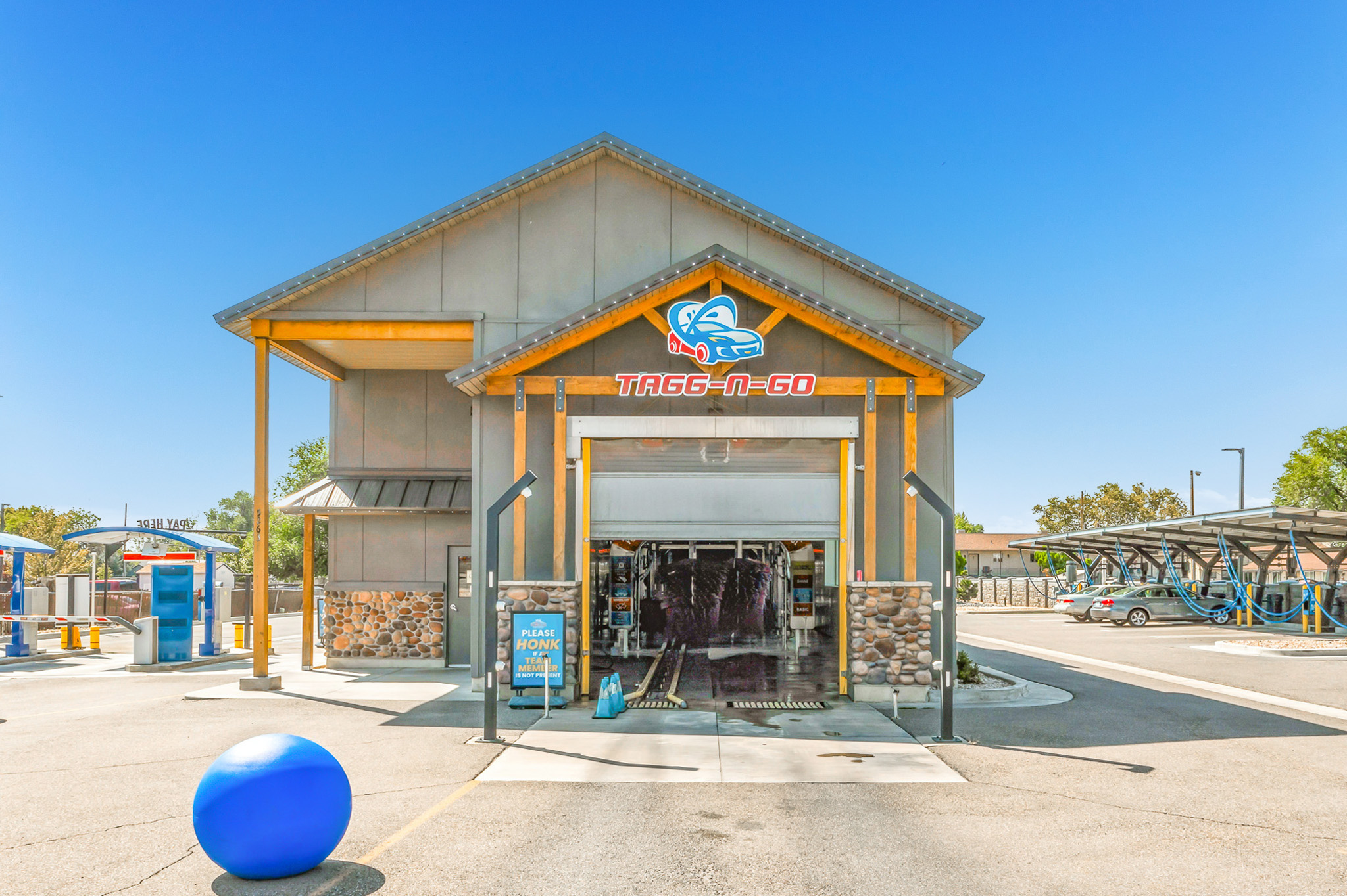 Tagg N' Go Car Wash NNN Asset Roy Utah