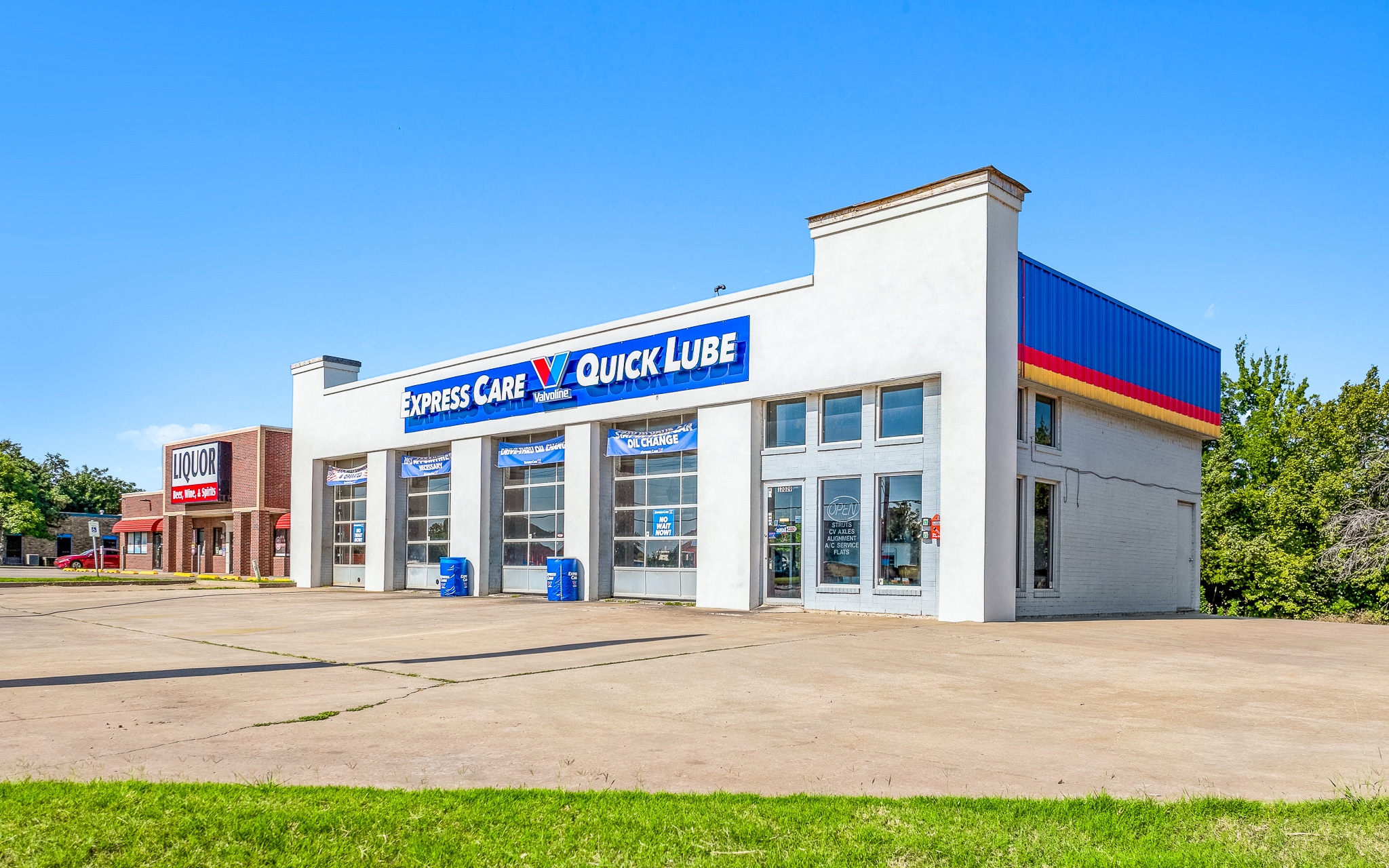 Two Unit Business & Real Estate Quick Lube Portfolio Oklahoma