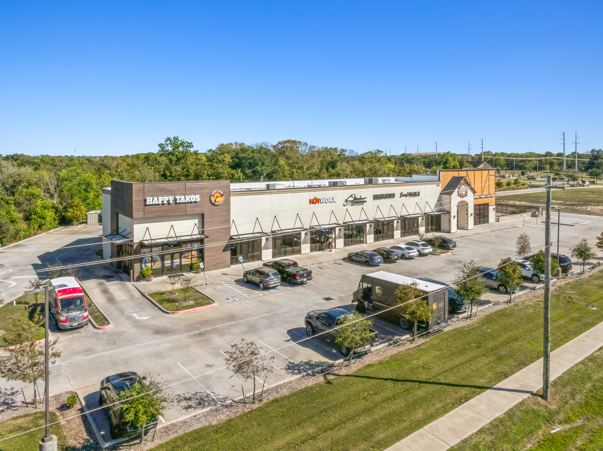 Alvin Plaza NNN Asset Shopping Center Alvin Texas